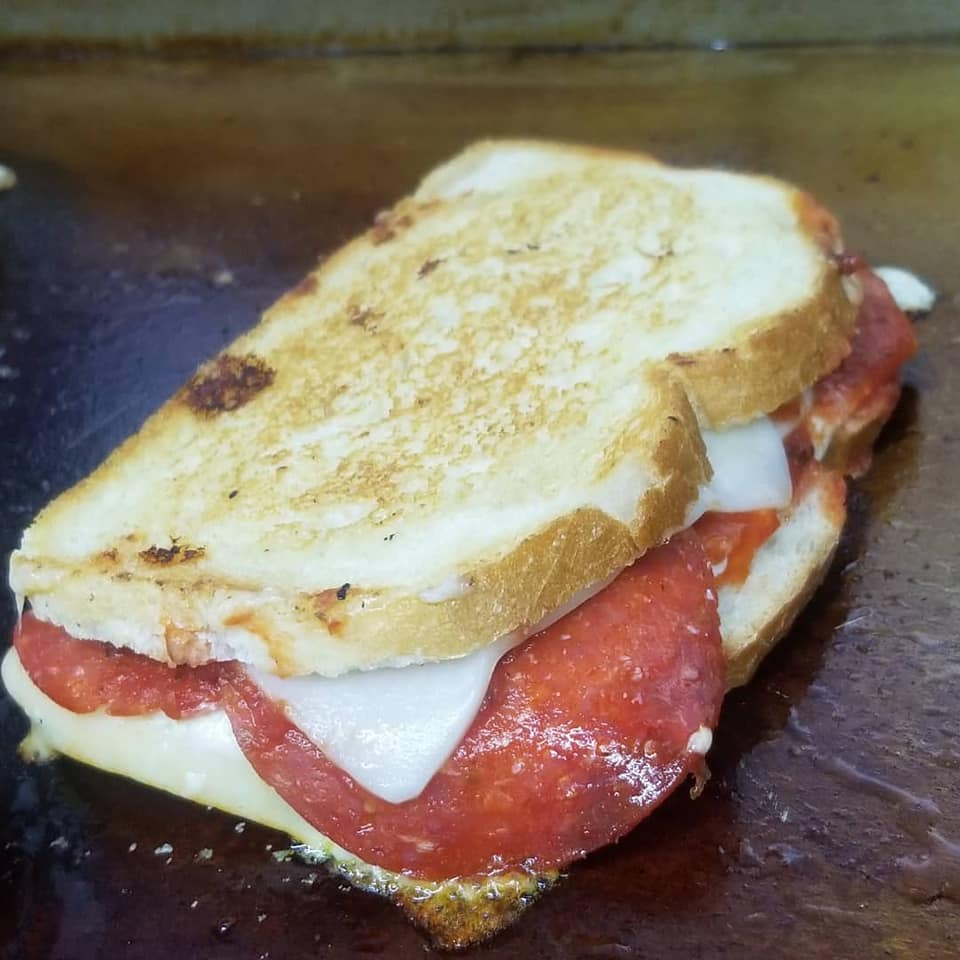 New food trailer in Temple serves up a “groovy cheese experience ...