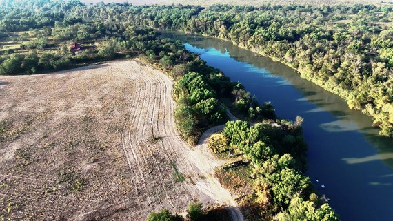 Texas Land Commissioner Secures Ranch for Border Wall Construction in ...